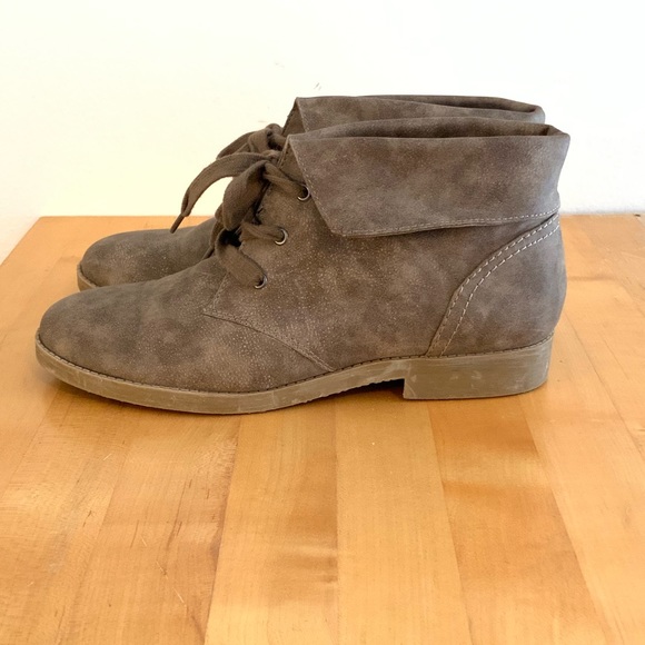 Indigo | Shoes | Indigo Rd Taupe Ankle Boots Size 7m | Poshmark